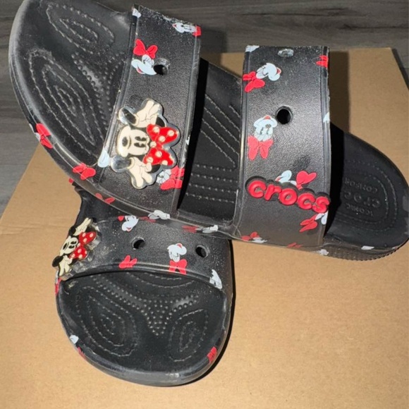 CROCS | Shoes | Crocs Womens Black And Red Minnie Mouse Sandals | Poshmark